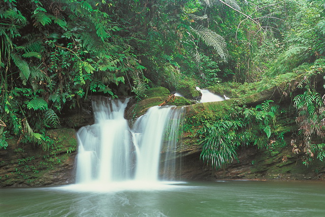 A sneak peak into Brunei – travelsocblog